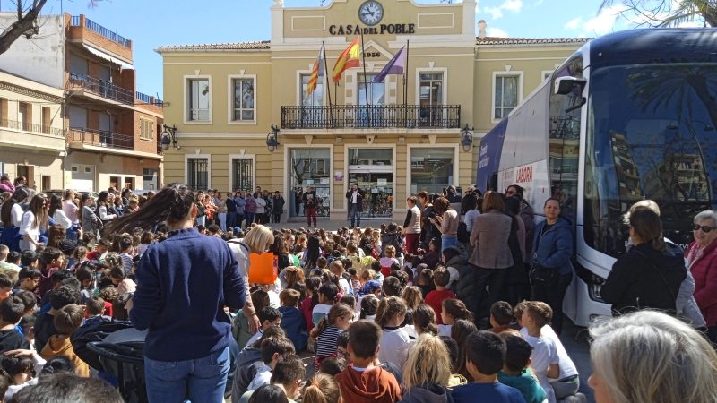 La Pobla de Farnals rinde un emotivo homenaje a Amalio Herranz